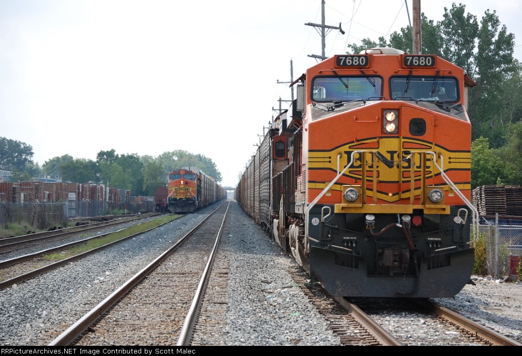 BNSF 7680 & BNSF 5279